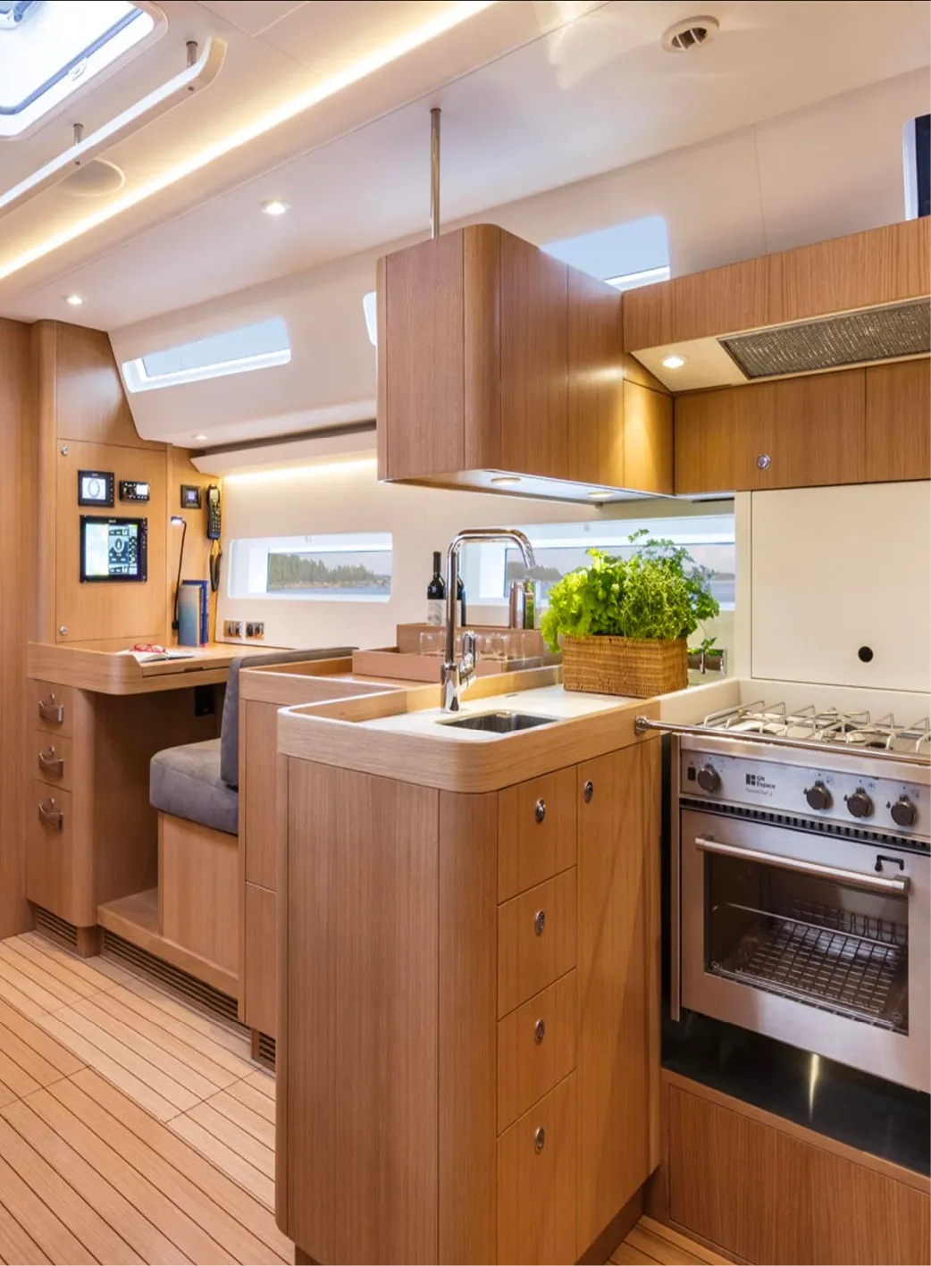 GN Espace | Marine & RV Galley Systems | Electric Cookers